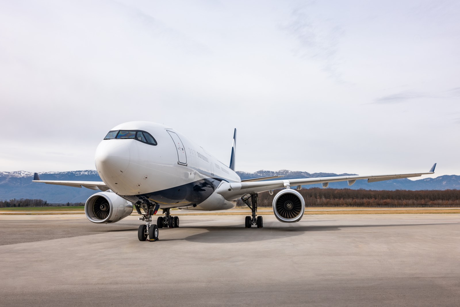 Airbus ACJ330 P4-MLO | Private Jet | Global Jet